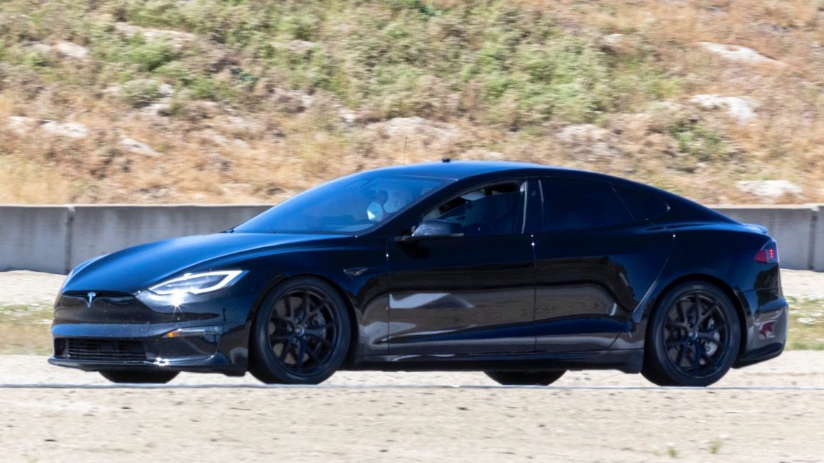 Tesla hints at Model S Plaid “Track Package” with large Zero G wheels ...