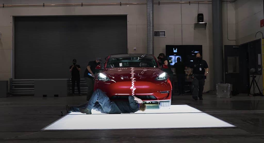 Tesla shares rare look into its crash lab and how its EVs are made ...