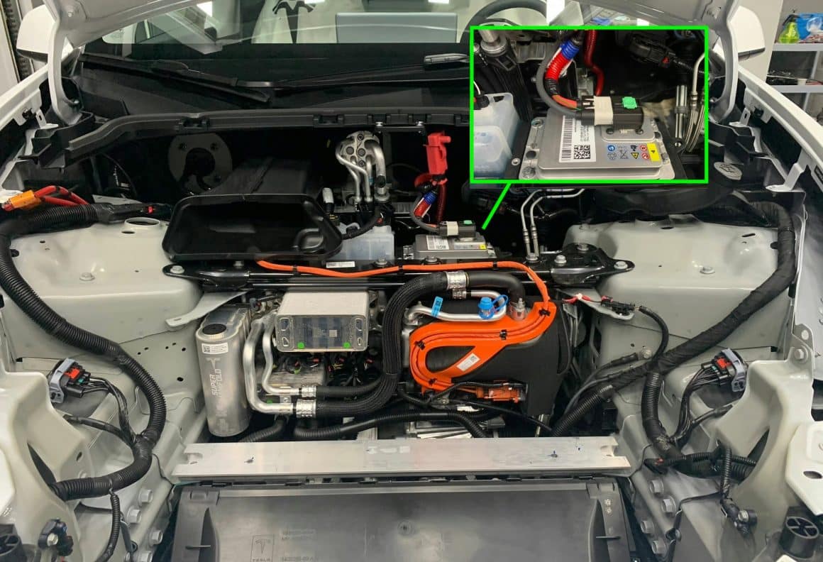 Tesla Model Y in China gets 12V lithium-ion battery like the Model S ...