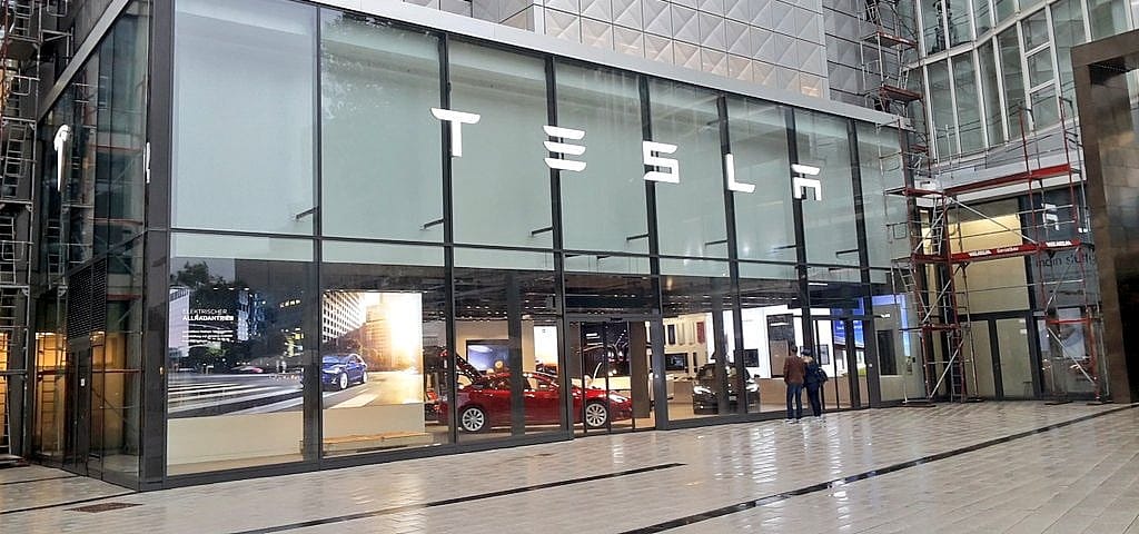 Germany sets a new EV registration record, leaving ICE in the dust ...