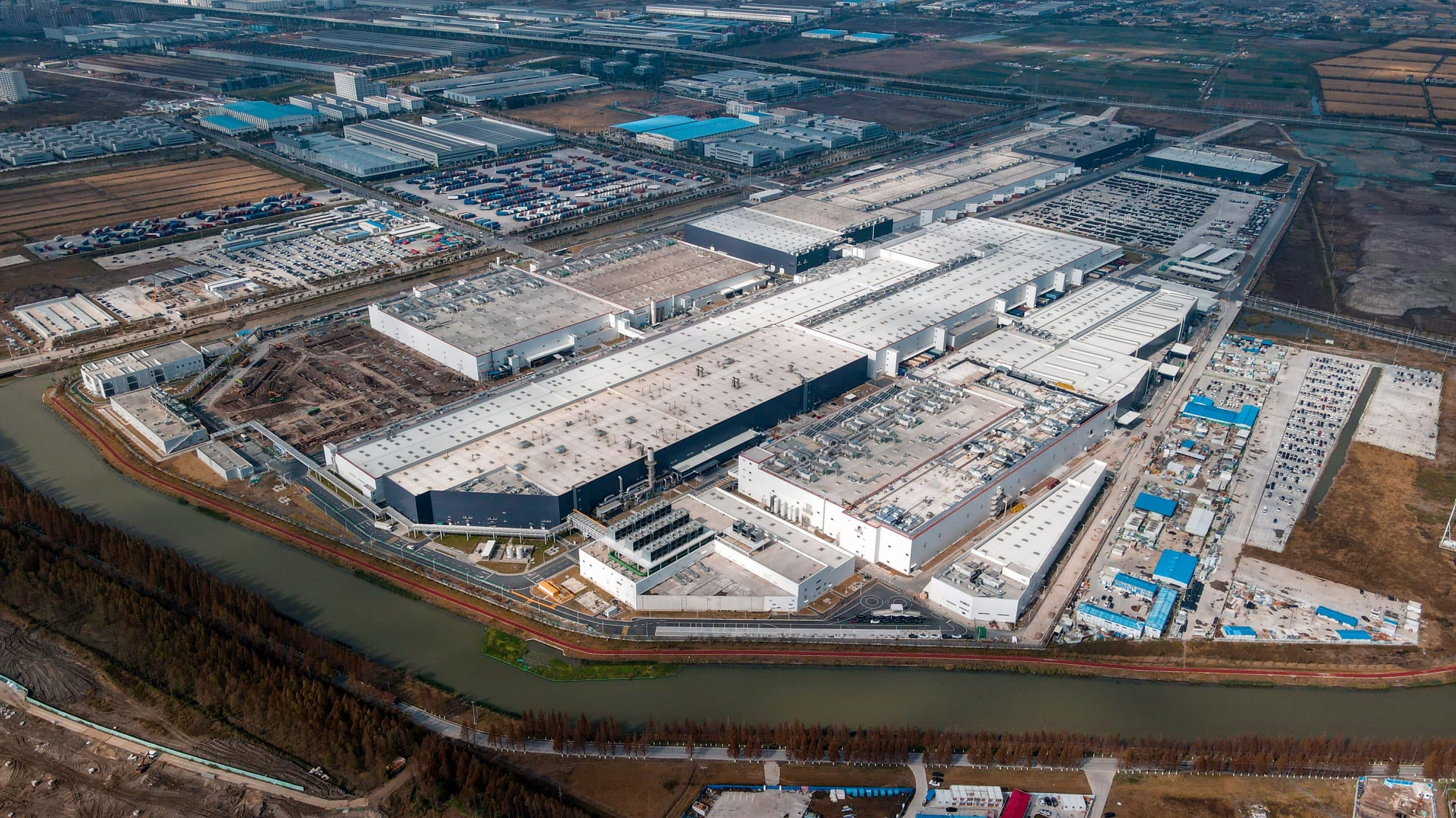 Tesla Gigafactory Shanghai to remain closed until at least Thursday ...