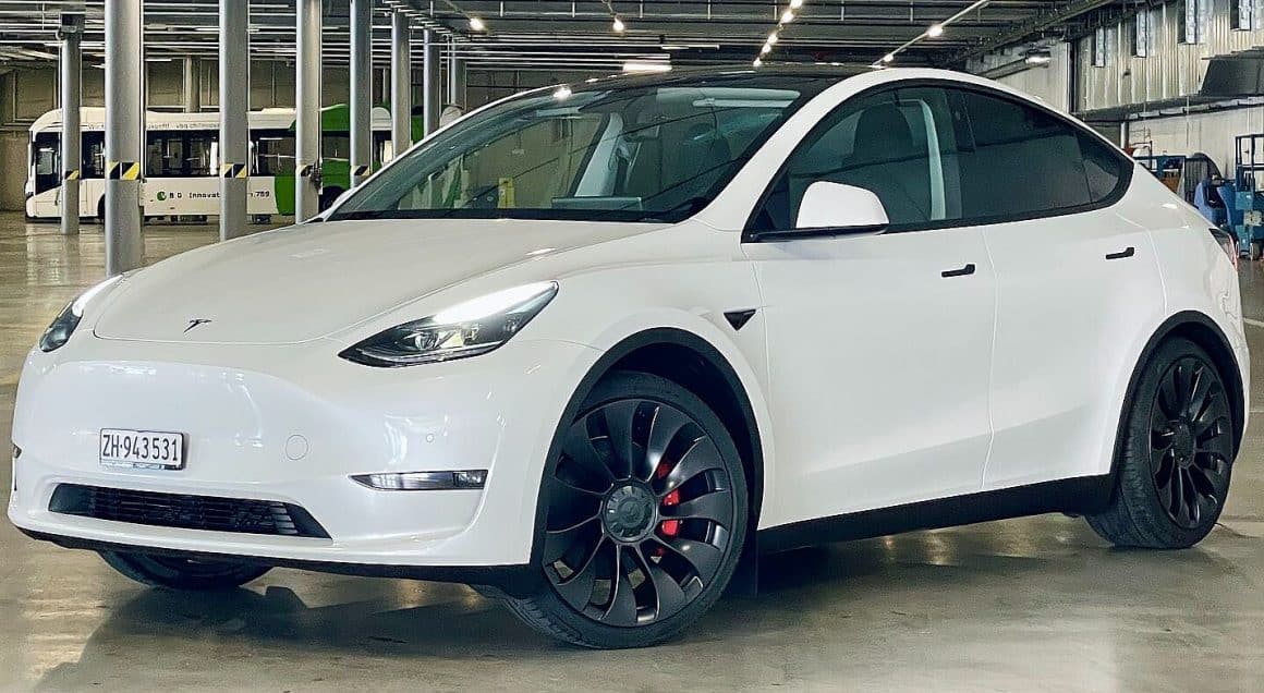 Tesla pushes Made-in-Germany Model Y test drives in Switzerland ...