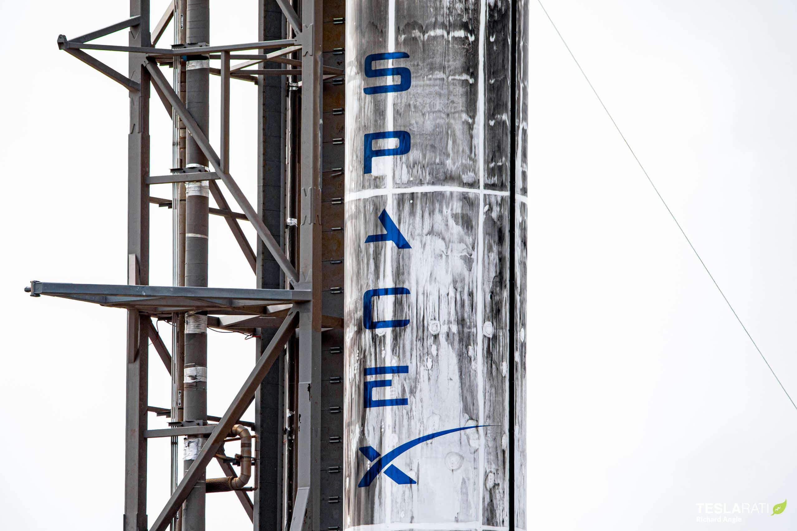 SpaceX valuation set to reach $127 billion after new $1.7 billion ...