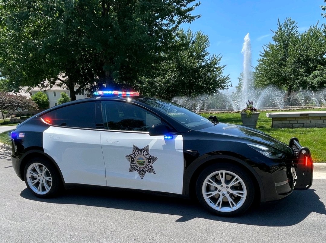 Tesla Model Y welcomed by Kansas PD, expected to give cost savings ...