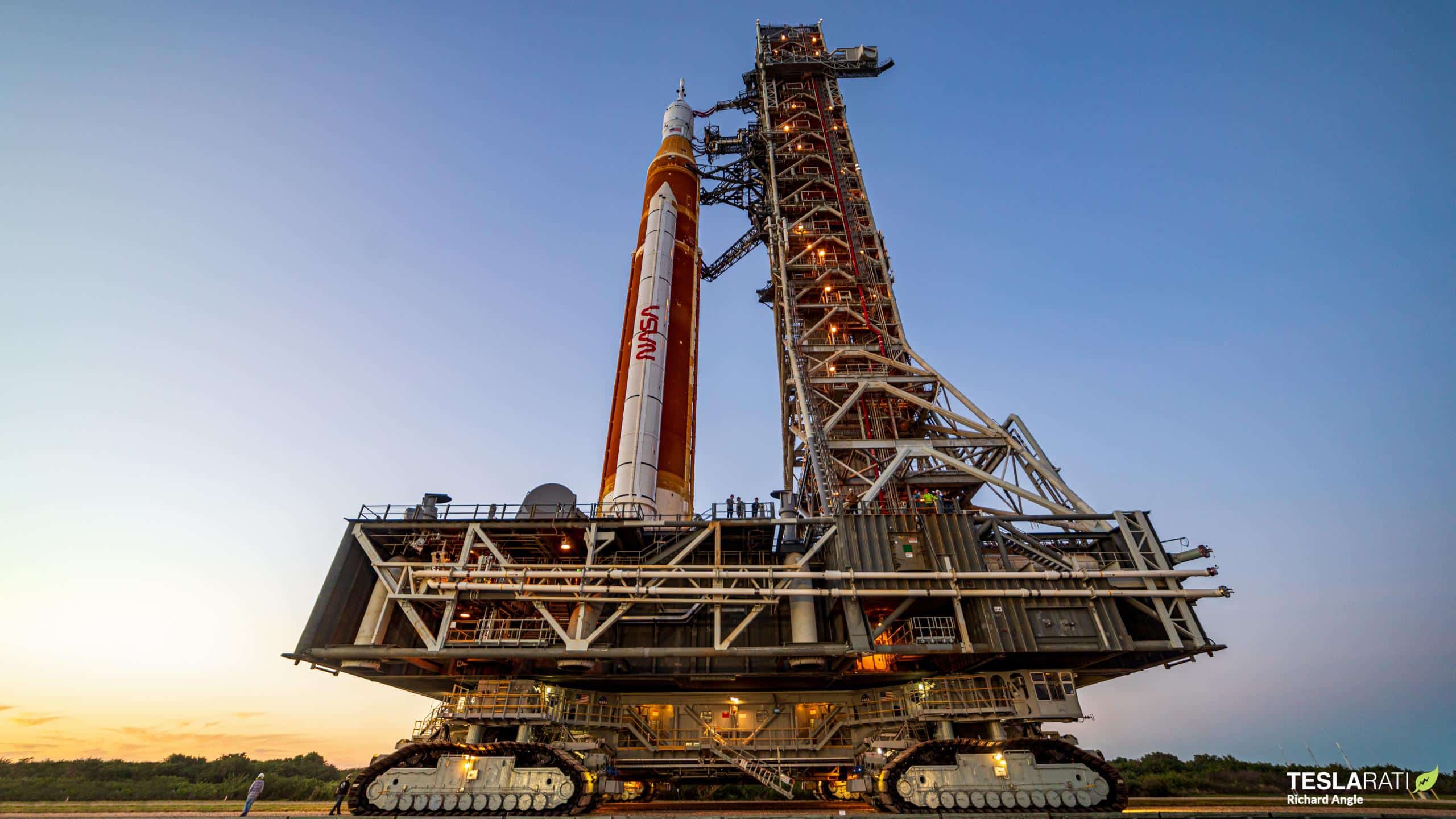 NASA to roll SLS Moon rocket to the launch pad two days early ...
