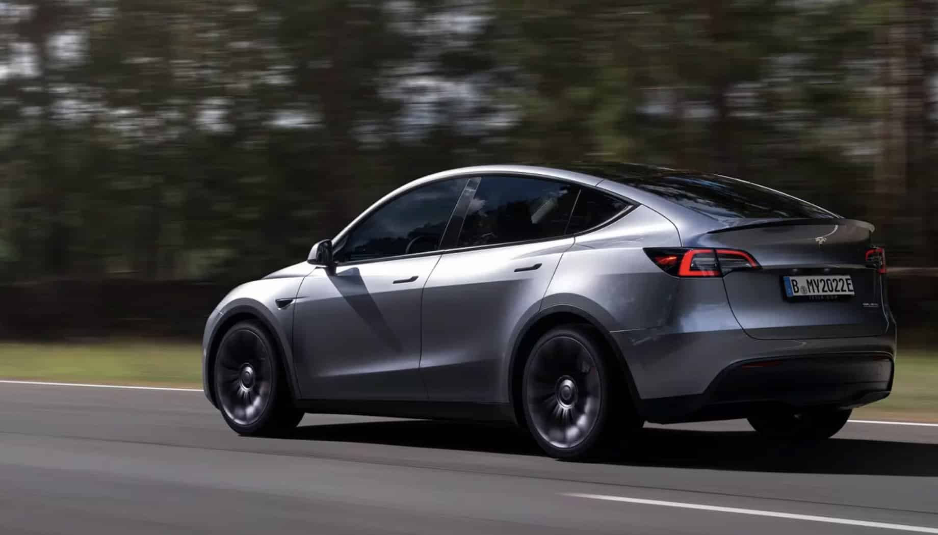 Tesla Track Mode officially comes to Model Y via Holiday Update ...