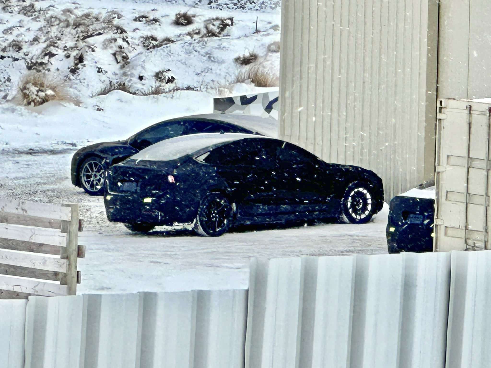 Apparent Tesla Model 3 Project Highland unit spotted winter testing in ...