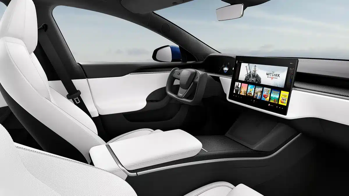 Tesla to be key sponsor in first-ever Pwn2Own Automotive event ...