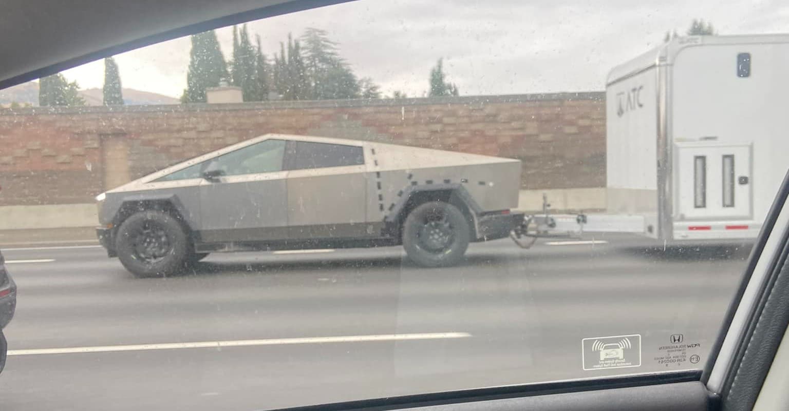 Tesla Cybertruck towing goes on display in new sighting – ilovetesla.com