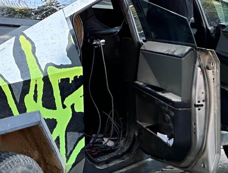 Tesla Cybertruck frunk size hinted in latest sighting – ilovetesla.com