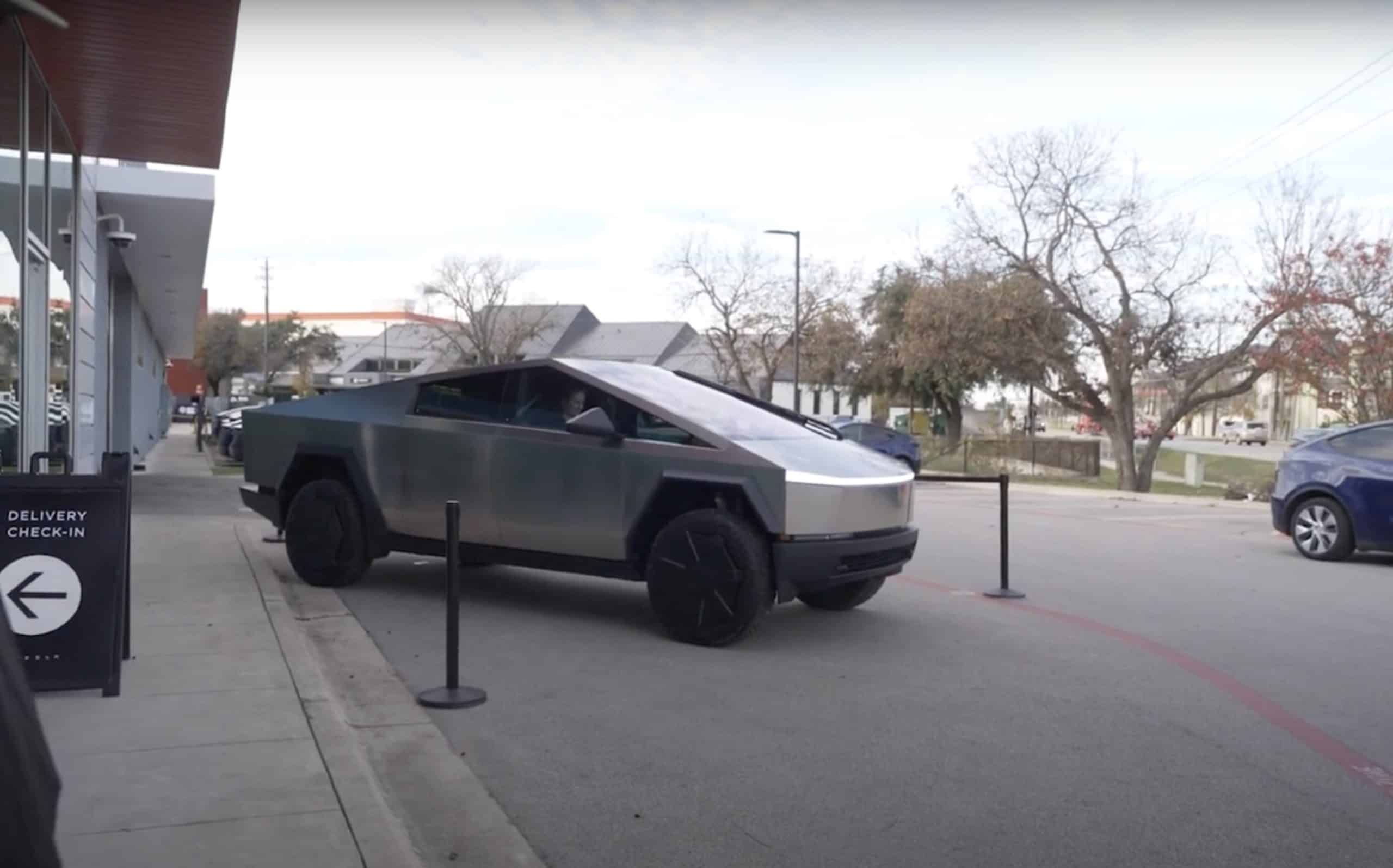 Tesla Cybertruck Foundation Edition: A Glimpse Beyond the Event ...