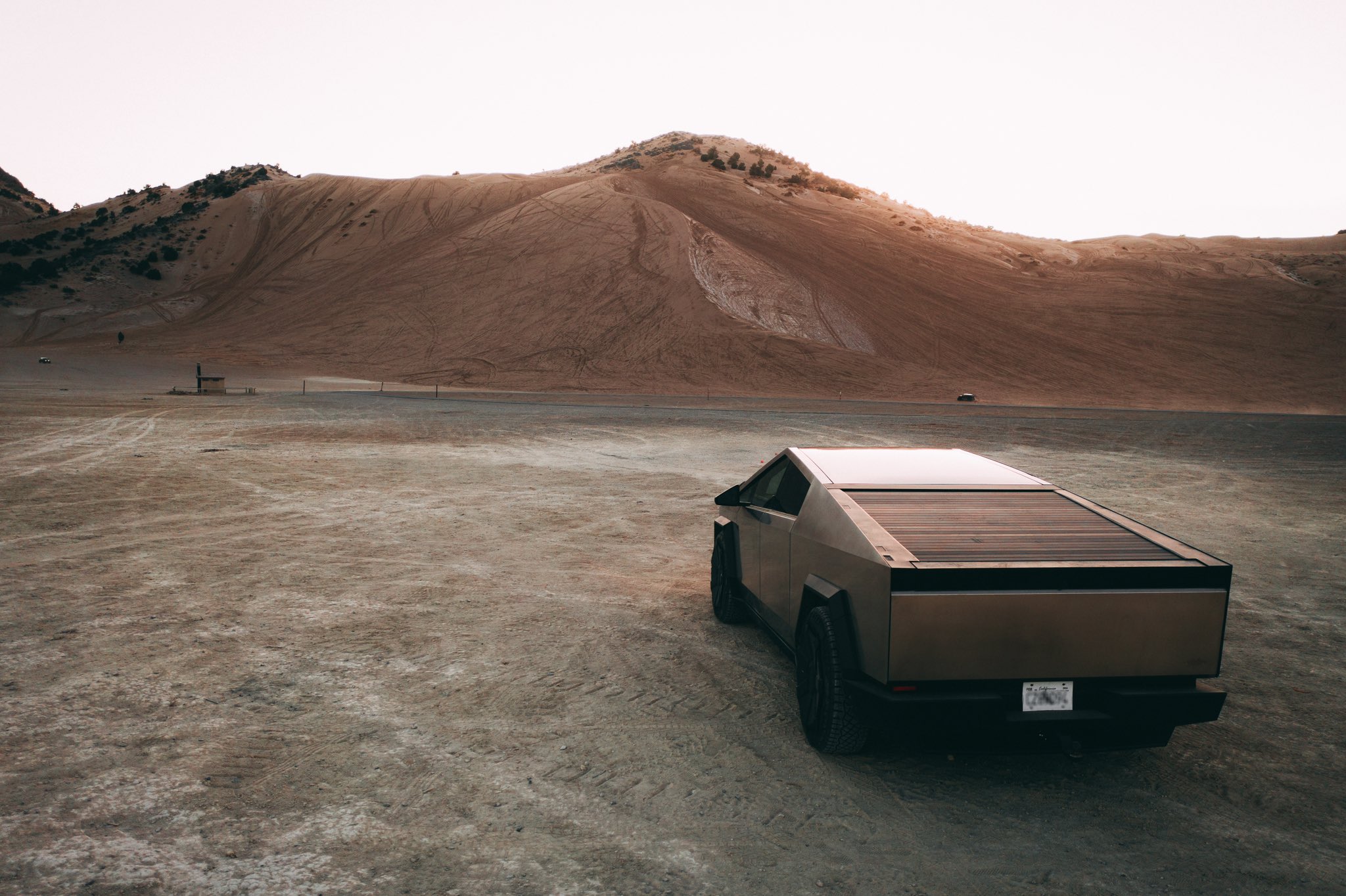 The Powerhouse: Tesla's Cybertruck Ad Breakdown – ilovetesla.com