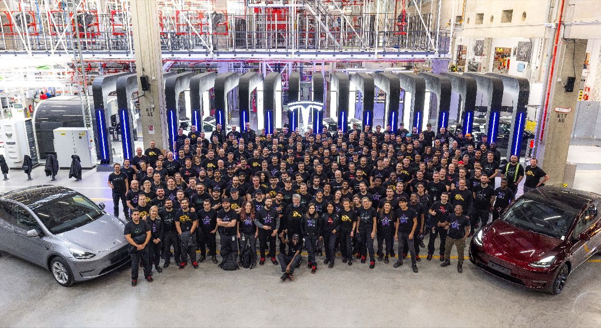 Tesla Giga Berlin Quietly Achieves 6,000 Per Week Production of Model Y ...