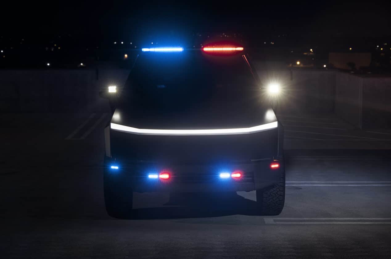 Tesla Cybertruck: Revolutionizing Police Cruisers – ilovetesla.com