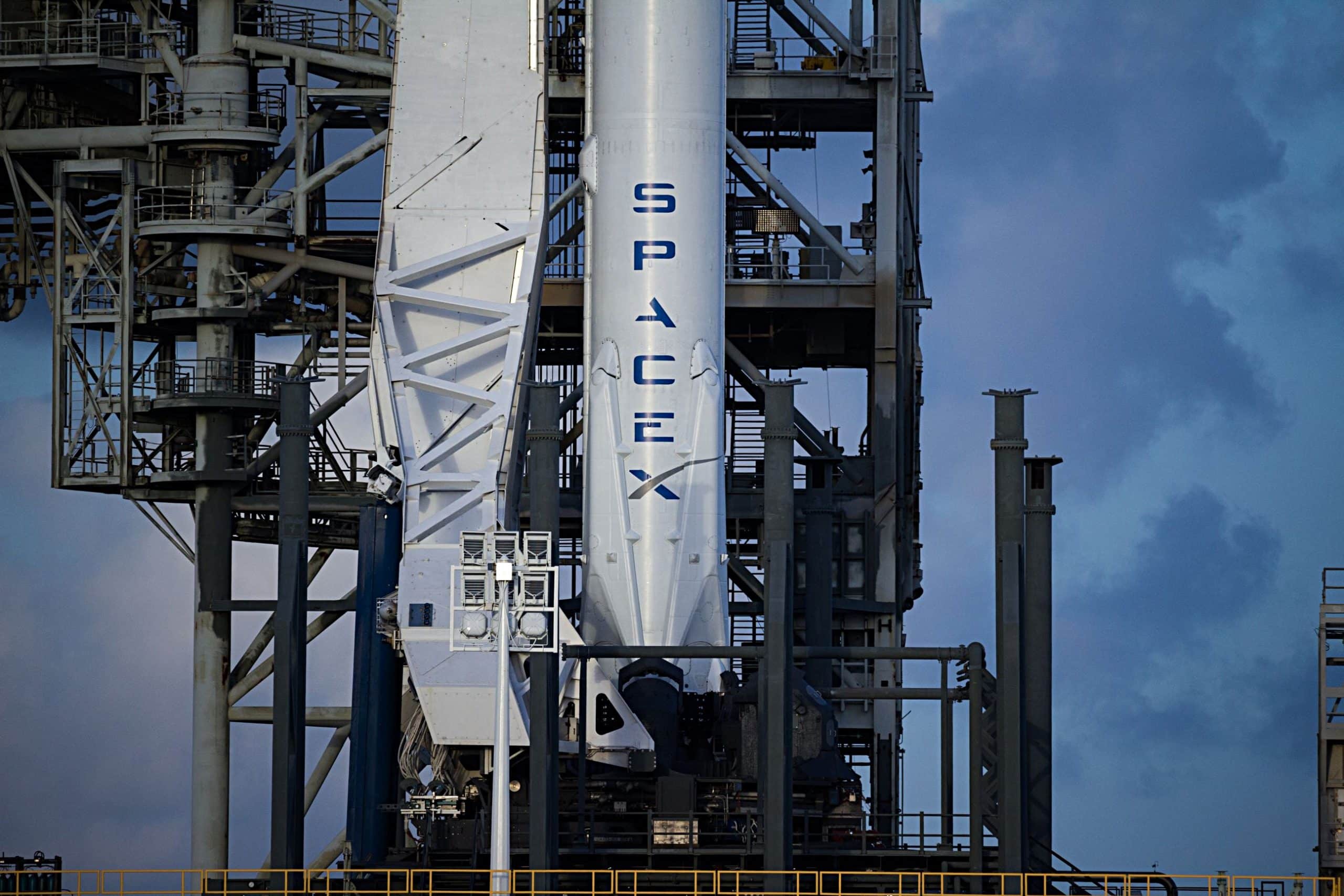 SpaceX: A New Era of Spaceflight and Boeing's Challenging Chapter ...