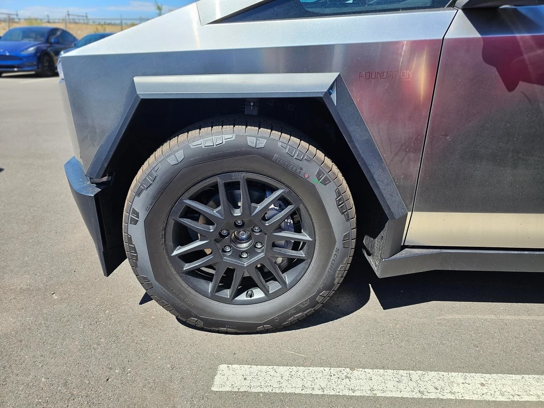 Exploring Tesla's Latest Cybertruck Wheel Options: A Leap Forward in ...