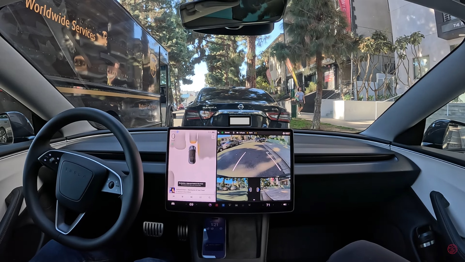 Tesla's Robotaxi Delay: Navigating Autonomous Driving Regulations in ...
