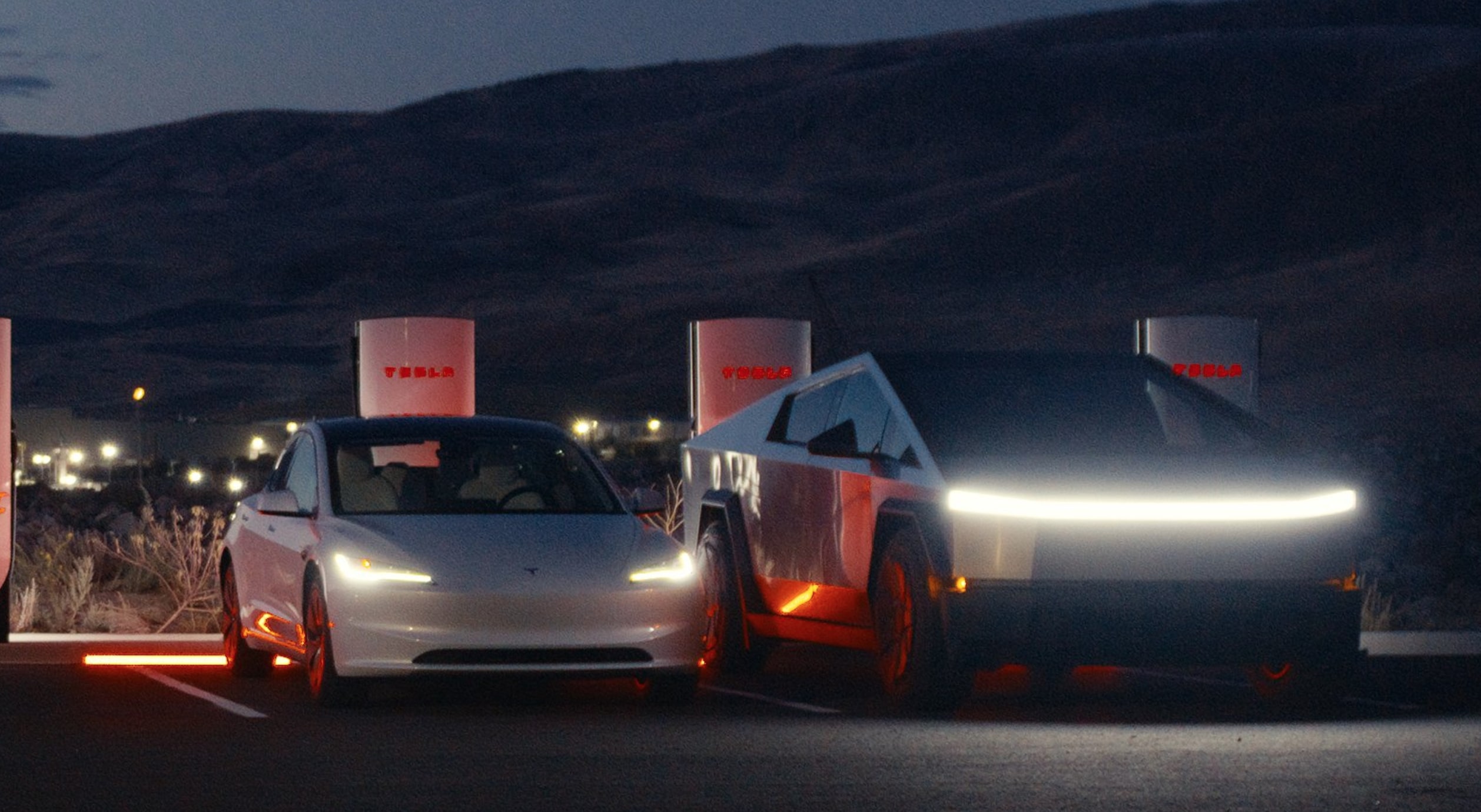Tesla Cybertruck Gains Faster Charging Ahead of V4 Supercharger Launch ...