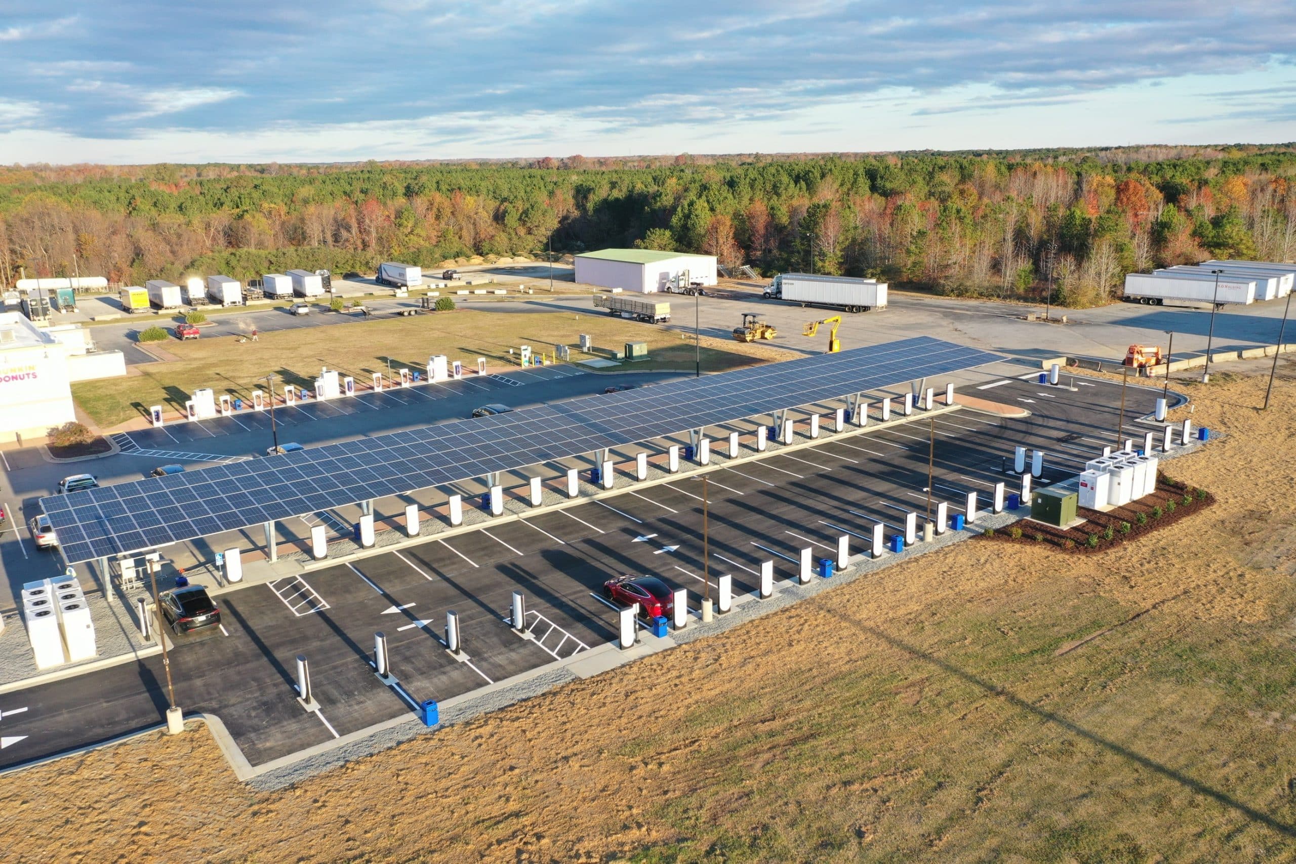 Tesla's Supercharger Network: Setting Records and Paving the Way for a ...