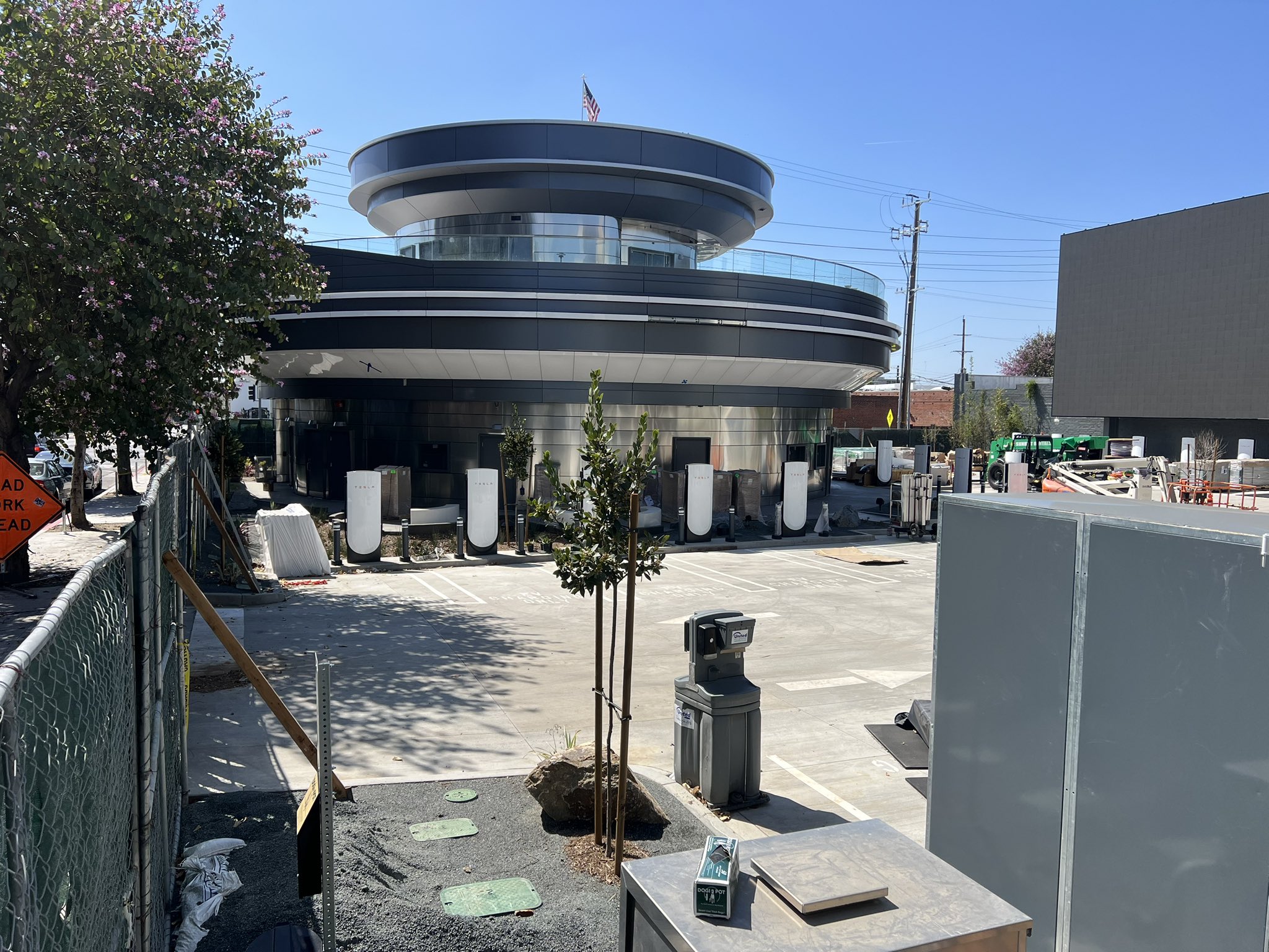 Tesla's LA Diner: A Futuristic Drive-In Experience Nears Completion ...