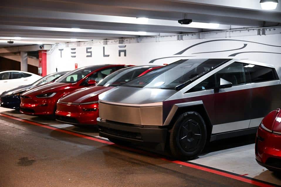 The Tesla Cybertruck Price Plunge: A Bargain Hunter's Dream or a Sign ...