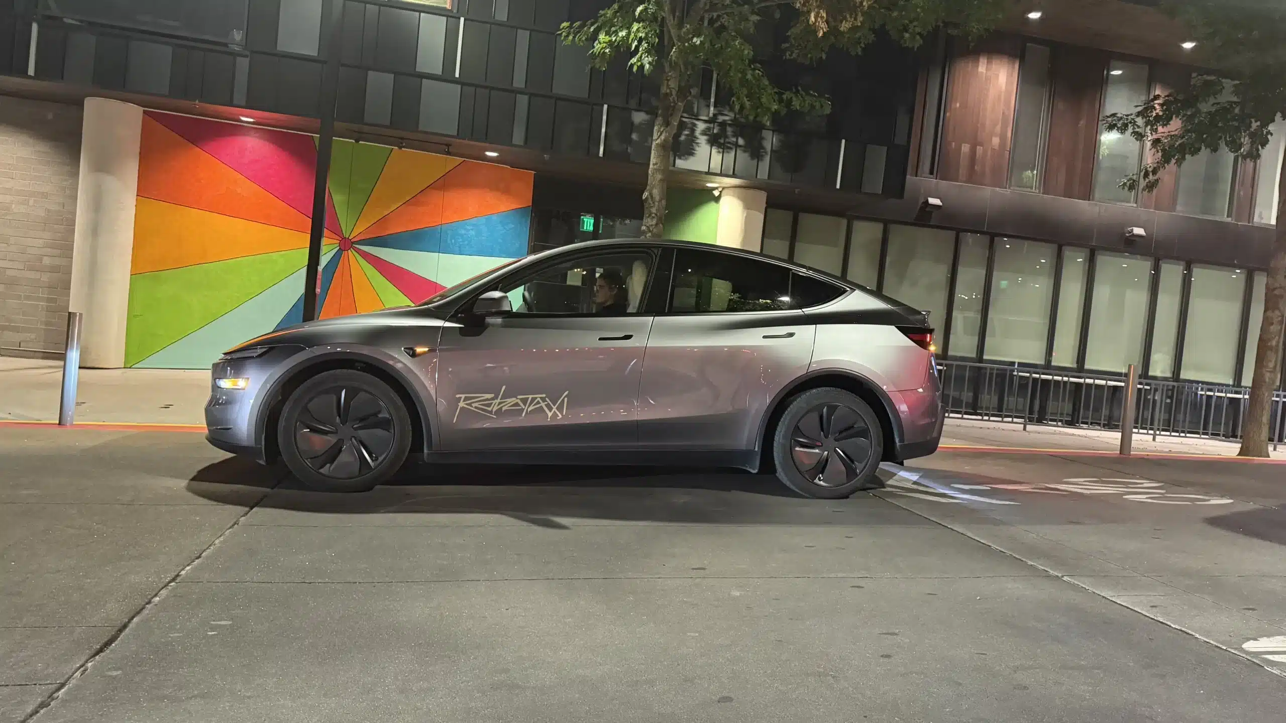 As Tesla FSD Improves, the Gap Between Human and AI Driving Becomes ...