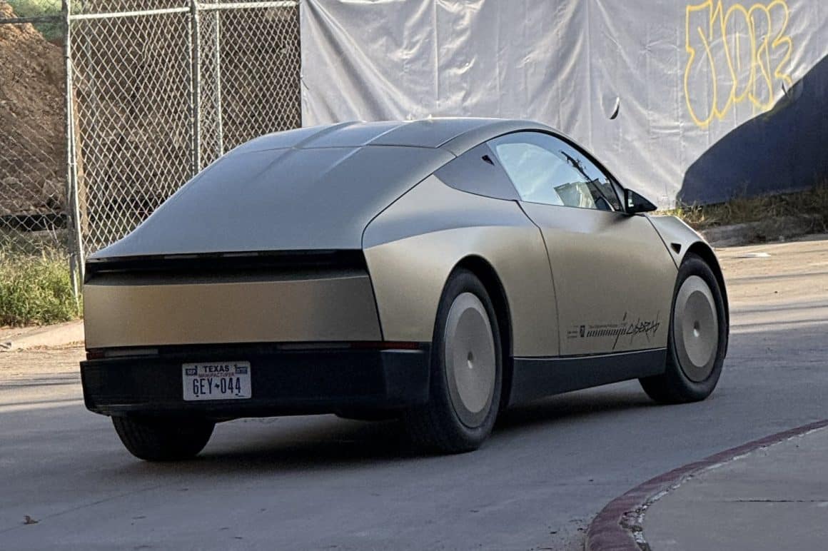 Tesla Cybercab Prototypes Are Already Reshaping Austin’s Streetscape ...